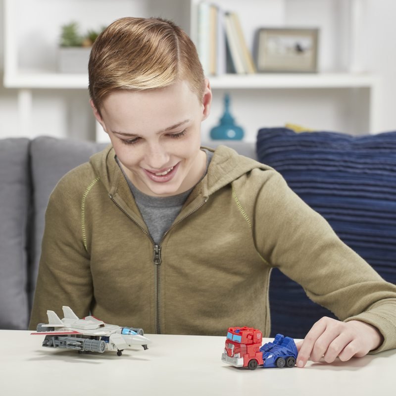 Робот-трансформер Hasbro Transformers Cyberverse Spark Armor Optimus ...